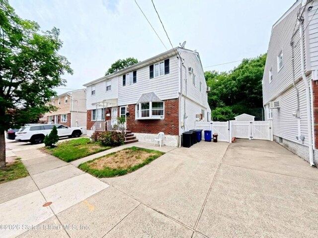 Zoe St, Staten Island, Home For Sale
