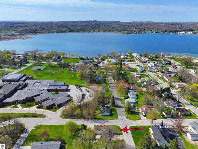 Zosel St, Onekama, Home For Sale