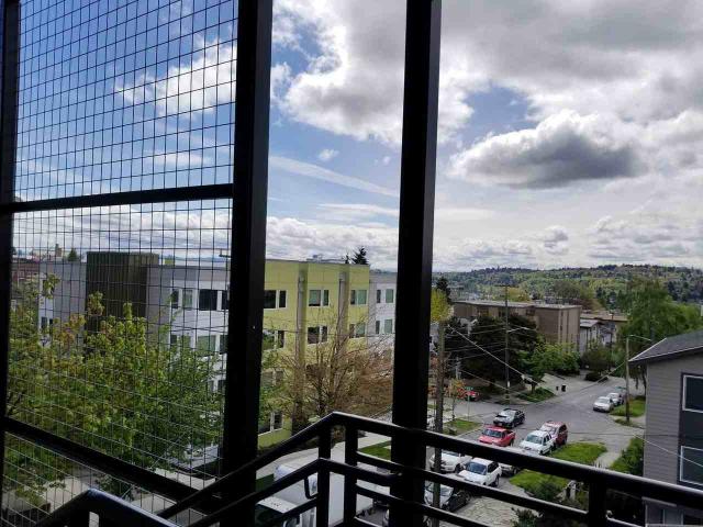 ZN23LoftsMA REF Studio Apartment for Rent at 4315 7th Ave Ne, Seattle, WA 98105 University District