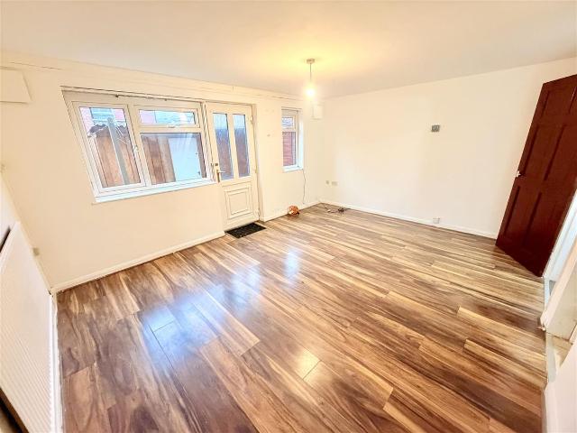 Zulu Road, Nottingham NG7, 3 bed terraced house to rent, £1,150 pcm | PrimeLocation