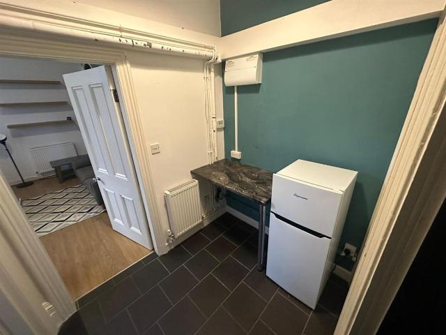 Zulla Road, Nottingham NG3, 1 bed flat to rent, £850 pcm | PrimeLocation