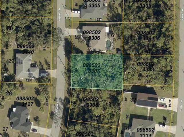 Zuyder Ter, North Port, FL 34286