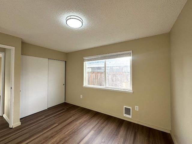 ZZ Casa Mia Apartments# 2 Bedroom Apartment for Rent at 4018 S Warner St, Tacoma, WA 98409 South Tacoma