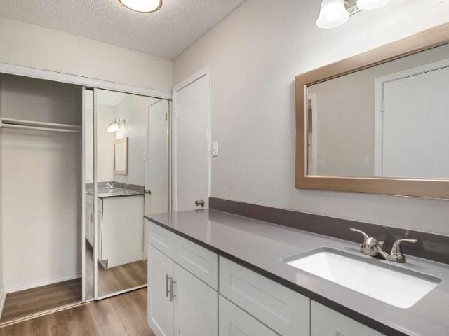 ZZ Historical Aulden at The Highland 1 Bedroom Apartment for Rent at 11515 Leisure Dr, Dallas, TX 75243
