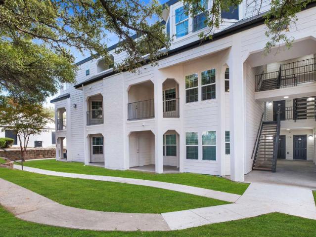 ZZ Historical Aulden at The Highland 1 Bedroom Apartment for Rent at 11515 Leisure Dr, Dallas, TX 75243