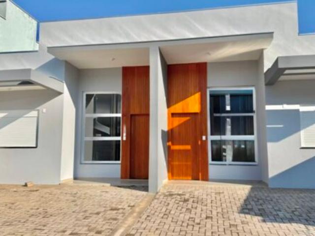 A1322 – Casa geminada 2 dormitórios