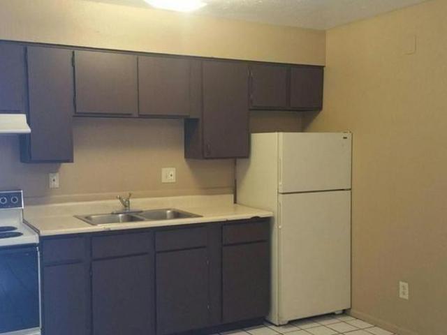 A551 1 Bedroom Apartment for Rent at 9602 N 11th Ave, Phoenix, AZ 85021 Foothill Acres