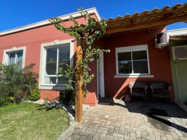 A948 – Casa geminada 2 dormitórios