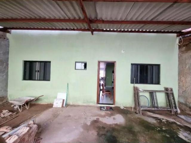 A&M IMOVEIS VENDE 02 CASAS NO MESMO LOTE EM SOBRADINHO 1 ACEITA FINANCIAMENTO E FGTS