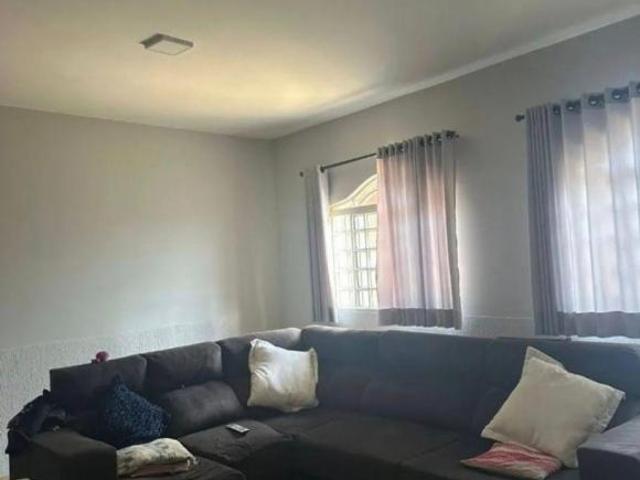 A&M IMOVEIS VENDE EXELENTE CASA NO BURITIZINHO
