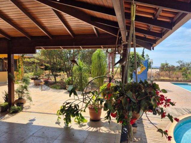 A&M IMOVEIS VENDE EXELENTE CHACARA EM CONDOMINIO RURAL E FECHADO COM 20.000M2