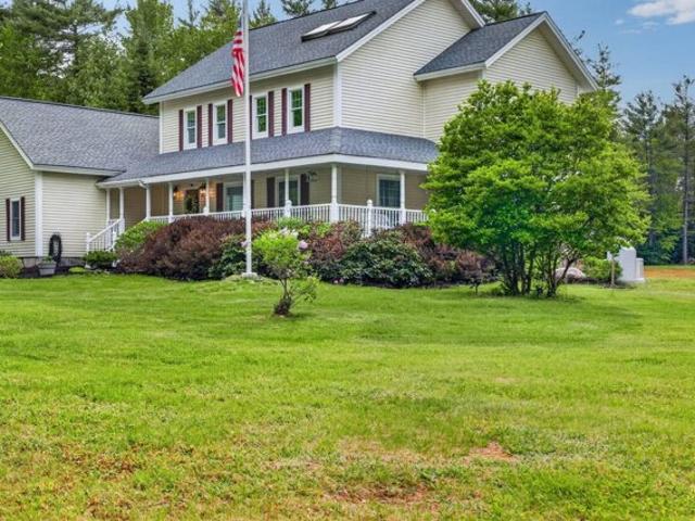 A Main St, Hartford, Home For Sale