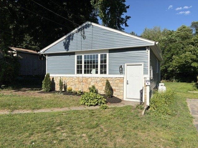A Main St, Oxford, Home For Sale