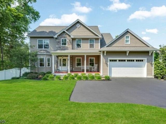 A Mason Ave, Lincoln Park, Home For Sale