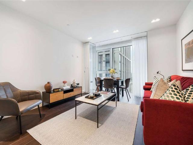 A modern 2 bedroom apartment on the 13th floor of Casson Square