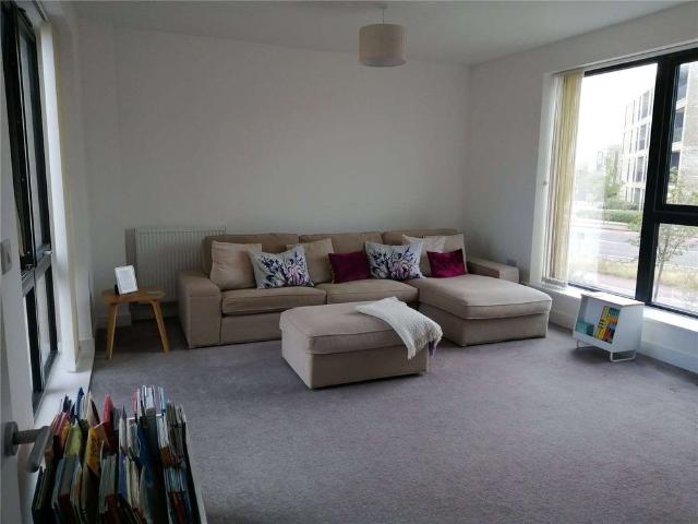 A modern three bedroom townhouse with excellent access to Addenbrookes Hospital