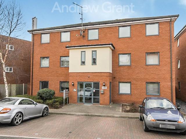 A modern first floor apartment finished to a high standard. To Let £900pcm