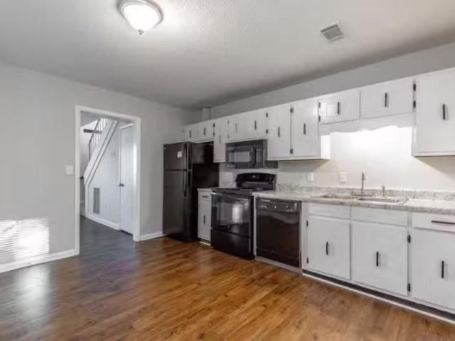 A Modern Multifamily Living at Saint Victors Lane Townhomes