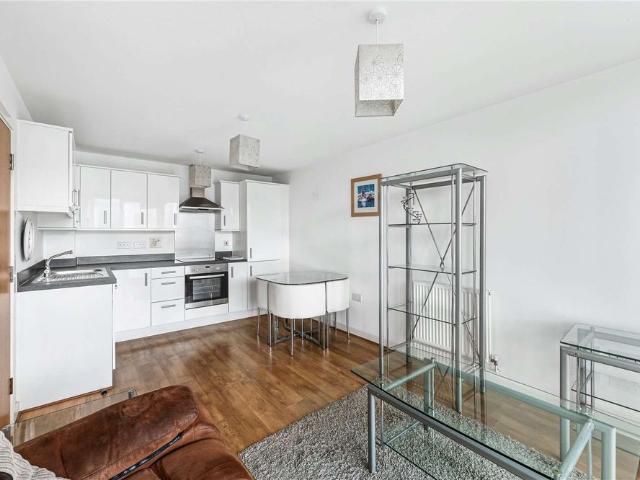 A modern one bedroom apartment with gym access