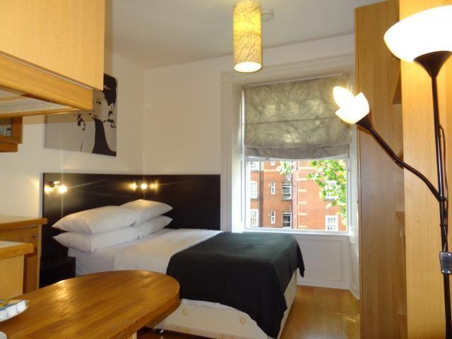 A modern, refurbished studio apartment in Bloomsbury, London WC1H