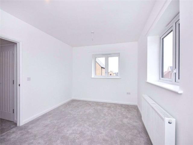A newly built three bedroom house in the popular Beaulieu Park development