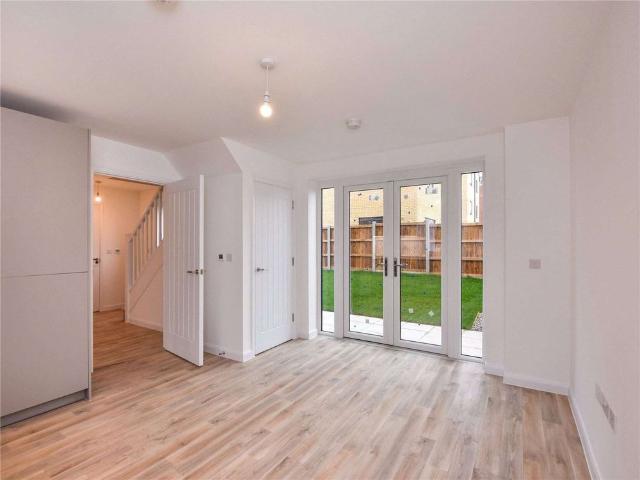 A newly built three bedroom house in the popular Beaulieu Park development