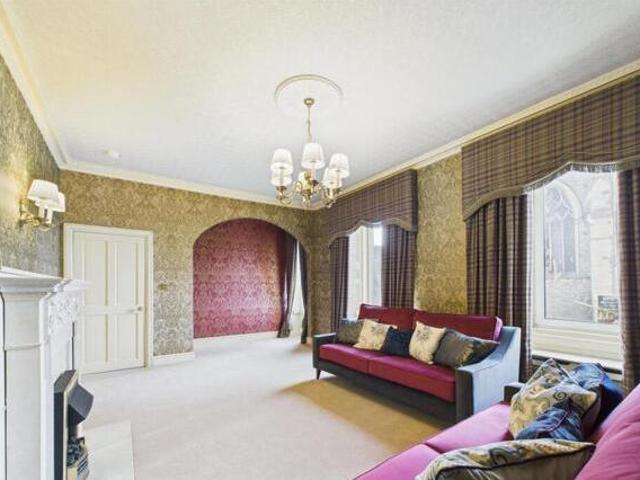 A North Methven Street, Perth, 3 Bedroom Flat