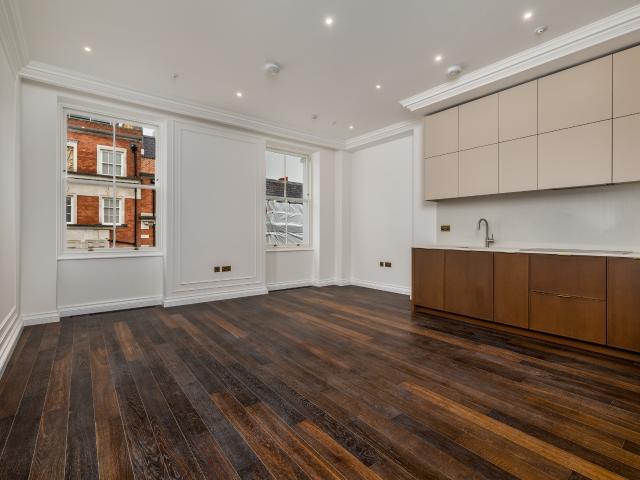 A one bedroom luxury apartment in Mayfair development