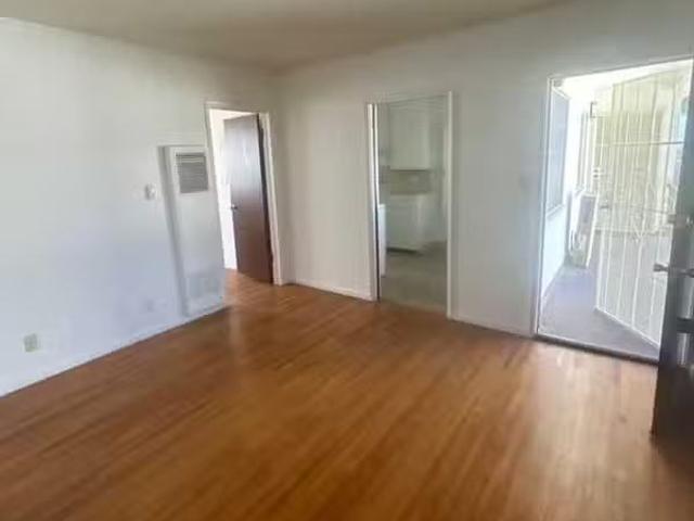 A ONE MONTH FREE Great Location 1+1 with Car Garage