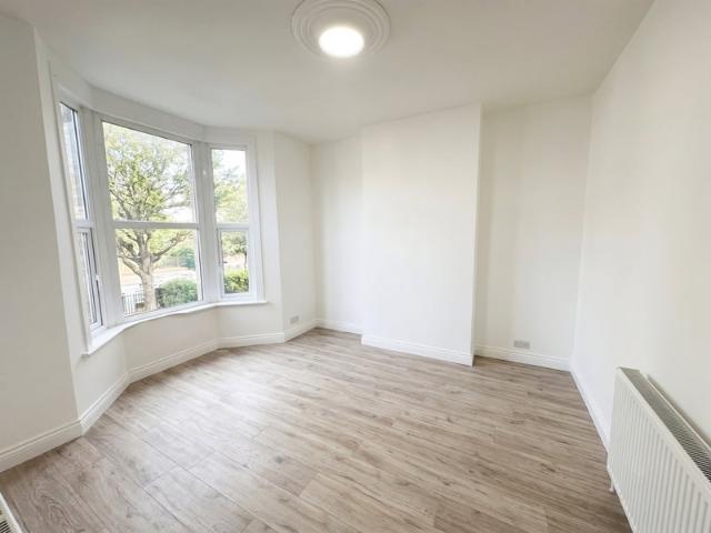 A beautiful 4 bedroom house in Maryland E15