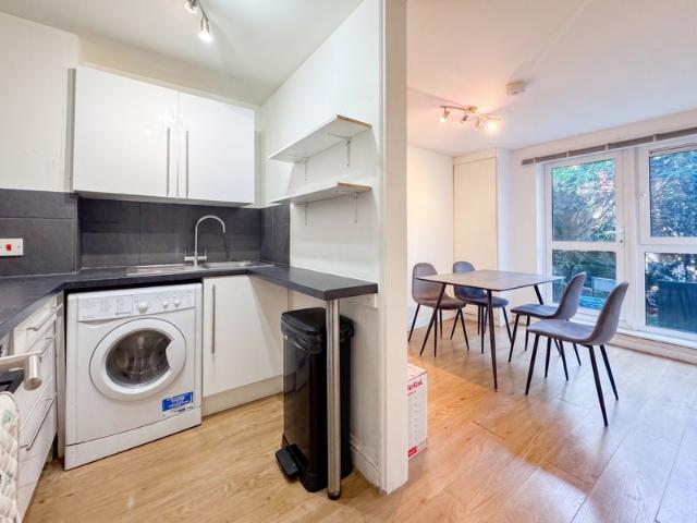 A beautiful 4 bedroom property in Archway, N19