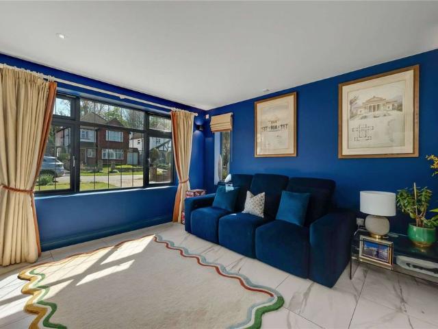 A beautiful 3 bedroom family home, with study and dressing room, set on a private road with fantastic curb appeal