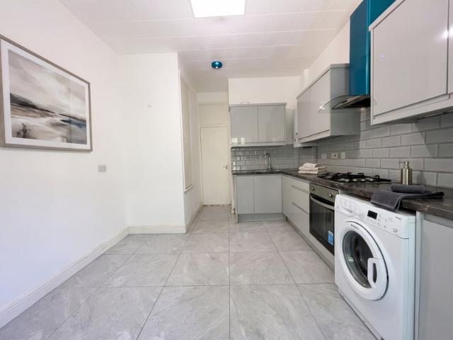 A beautiful 3 bedroom property in Bromley, BR1
