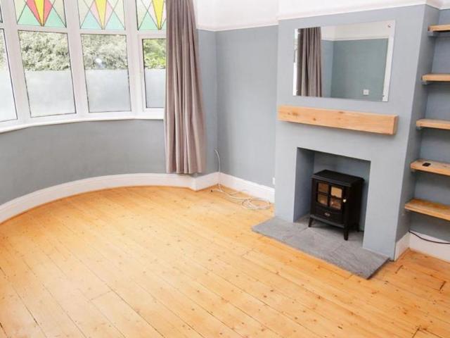 A beautiful three bed unfurnished semi detached family home on a quiet tree lined street in Fishponds. This property is located close to the ever popular Fishponds road, with its wealth of independent traders and popular eateries. A great family home in a great location, this property has loads to offer and won’t disappoint. Please contact us for more information….
