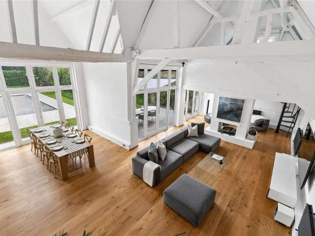A beautiful, stylish and refurbished barn conversion with heated pool and detached annexe