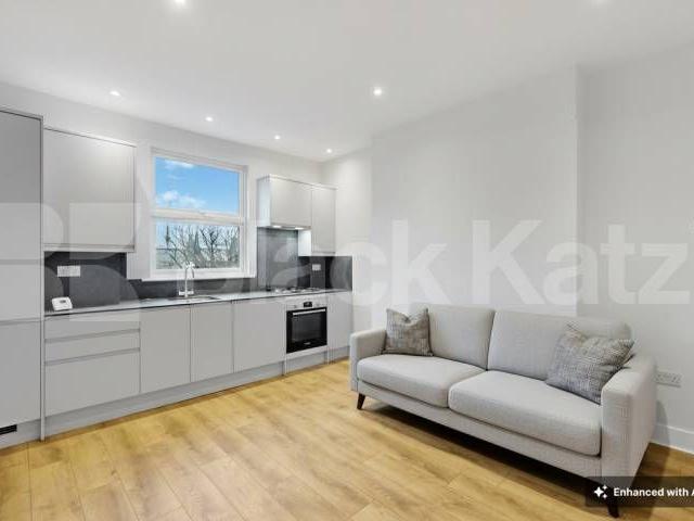 A beautifully presented two double bedroom apartment arranged on the second floor of an attractive period conversion, ideally located on Burlington Gardens, W3