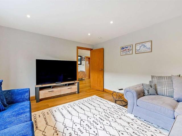 A beautifully presented four bedroom family home on Luker Avenue, available for short term lets