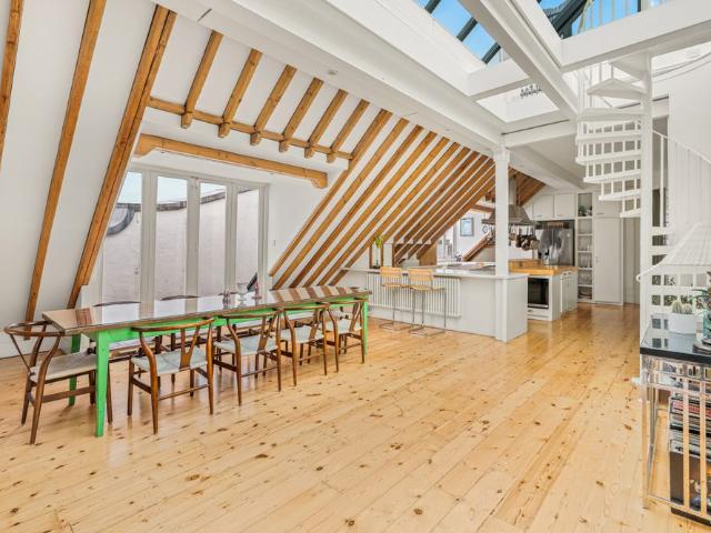 A beautifully refurbished five bedroom Fulham house with a south facing garden