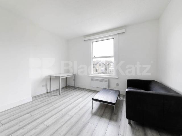 A beautifully renovated one bedroom flat available now on Dean Road, NW2