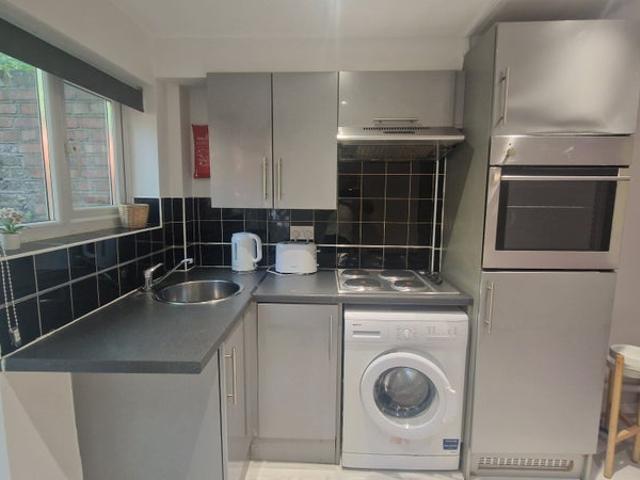 A bright and newly refurbished studio apartment