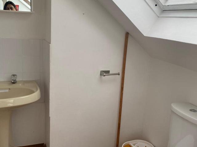 A bright and spacious studio flat