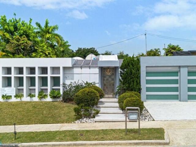 A Calle Serrania, Guaynabo, Home For Sale