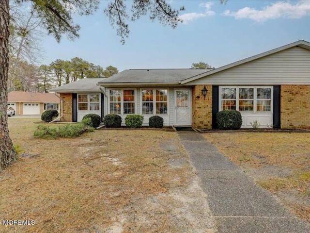 A Cambridge Cir, Manchester, Condo For Sale