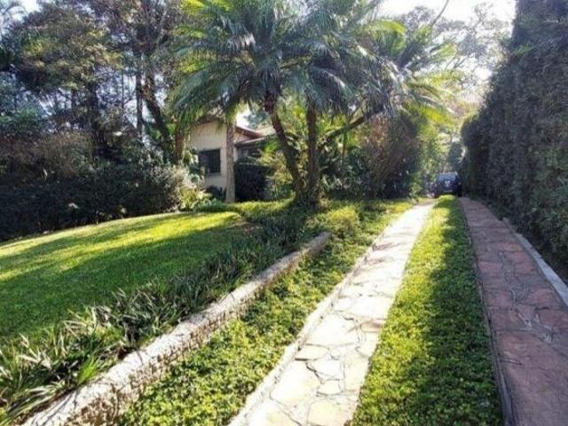 A casa dos seus sonhos com charmoso estilo vintage no coração da Vila Olimpia