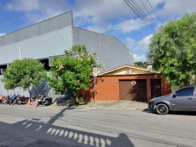A casa dos seus sonhos em embu das artes no terreno 10x25