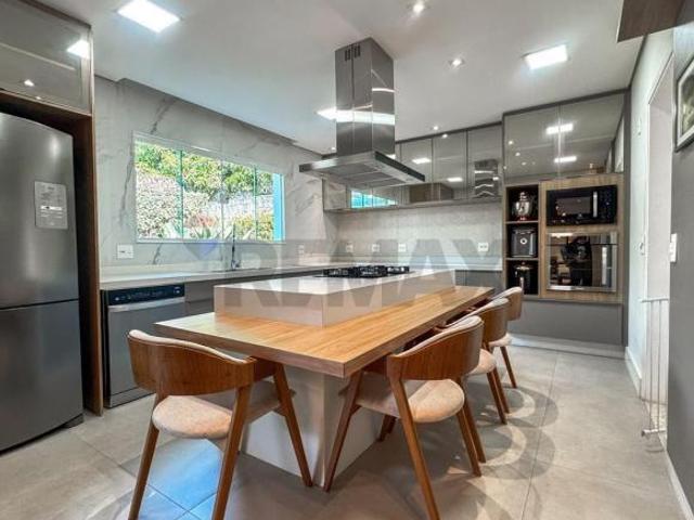 Casa térrea e mobiliada, Residencial Villaggio Paradiso, em Itatiba/SP