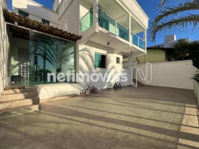 A Casa Perfeita Para Criar Momentos Inesquecíveis em Família