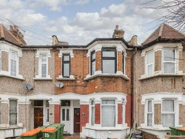 A Caulfield Road, London, 2 Bedroom Flat