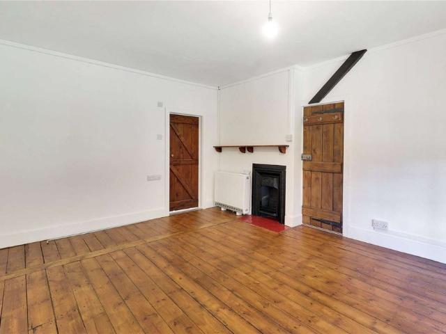 A charming and well presented period cottage