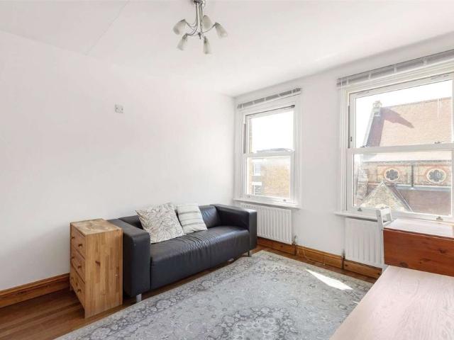 A charming two bedroom apartment situated in the heart of Brook Green, offering over 500 sq ft of well presented living space available immediately
